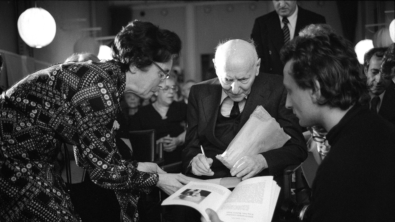 Writings on Yiddish and Yiddishkayt by Isaac Bashevis Singer | TLS
